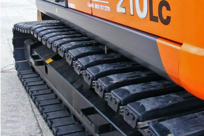 Alpha Equipment | Excavator Attachments