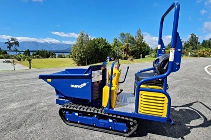 Alpha Equipment | Dumpers
