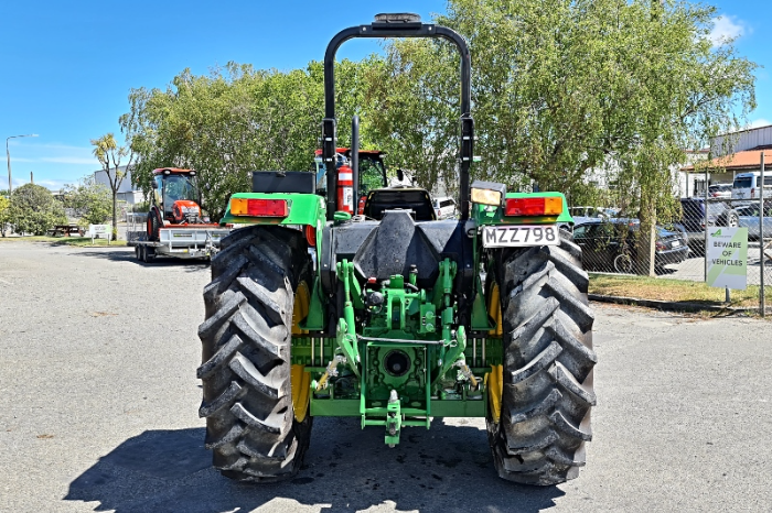 Tractor Mid-Mount Grader