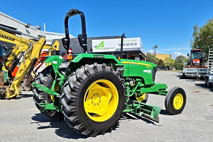 Tractor Mid-Mount Grader