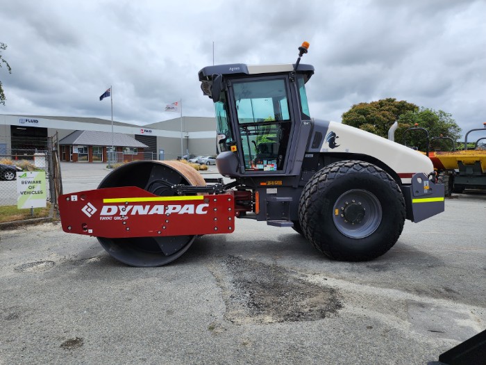 Dynapac CA30D
